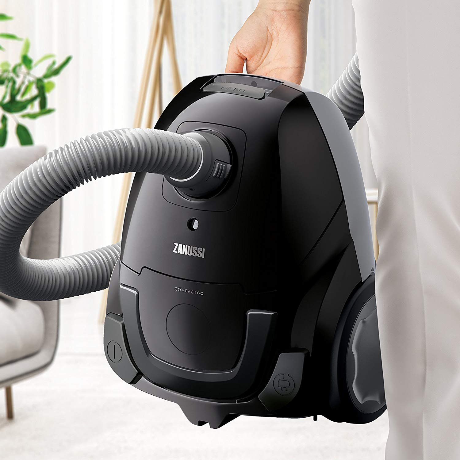 Пылесос Zanussi ZANCG21EB купить | ELMIR - цена, отзывы, характеристики